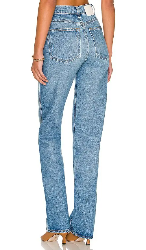 【C23703】Sara GRLFRND Sara Super High Rise Slim Straight Jeans in Lenox Hill | FWRD